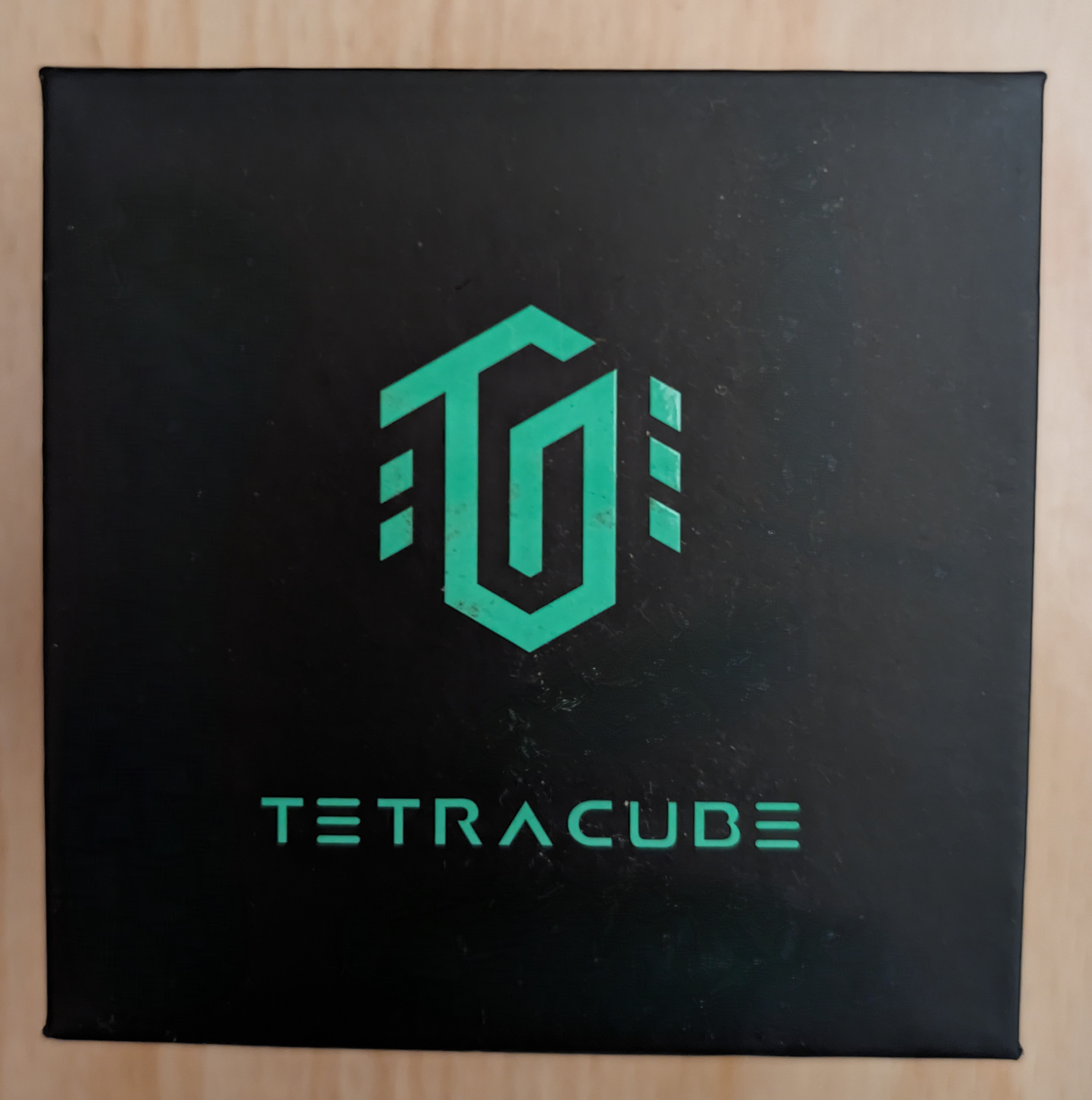 TETRACUBE de Maxime Durocher