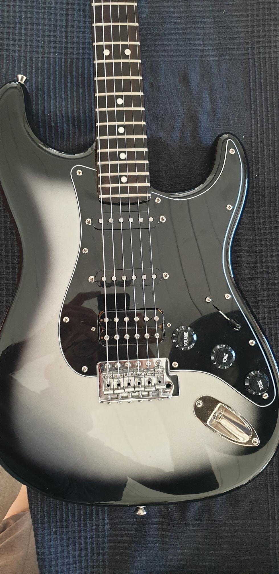 Fender Stratocaster HSS occasion