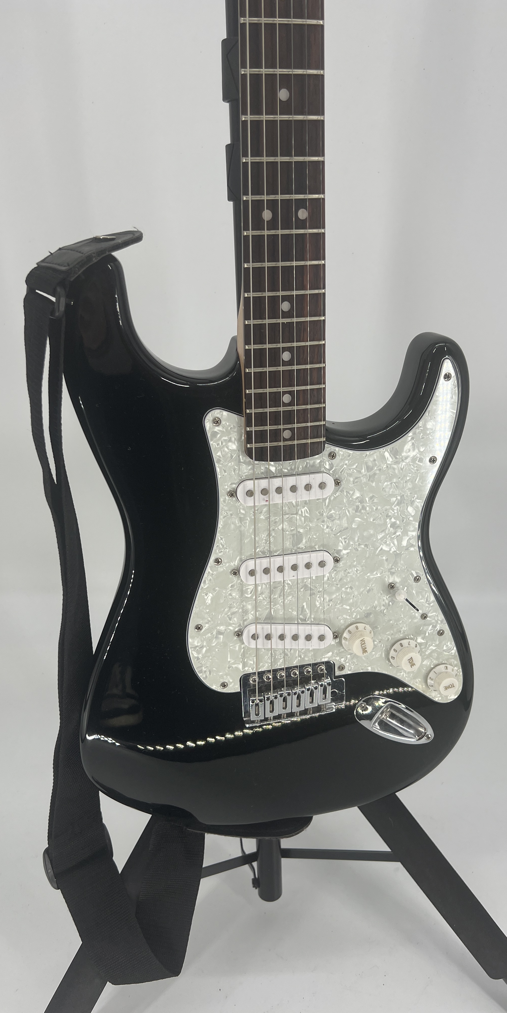 Guitare électrique Fender Squier Strat occasion