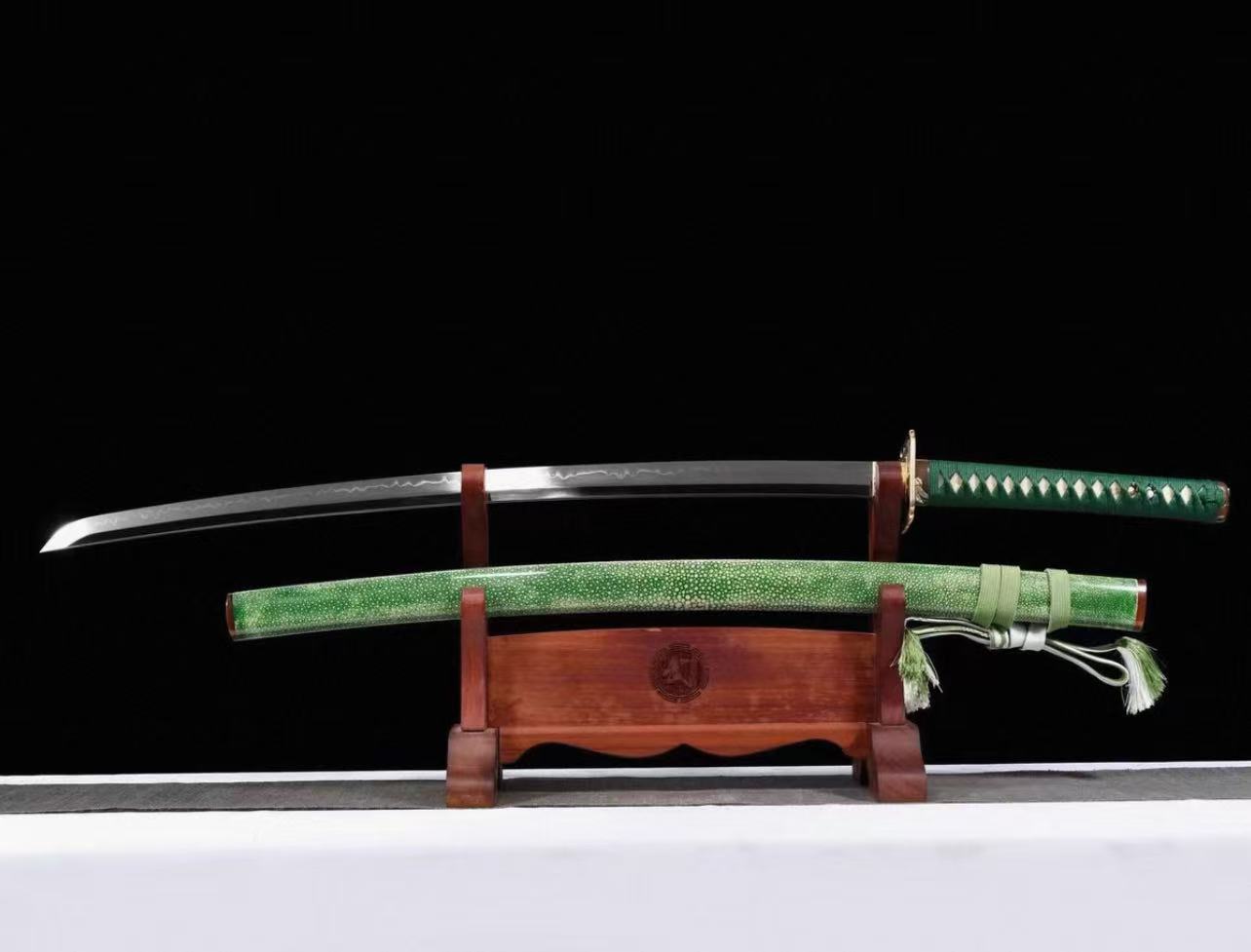 Mirror Polished Tanto Sword (Unsharpened)