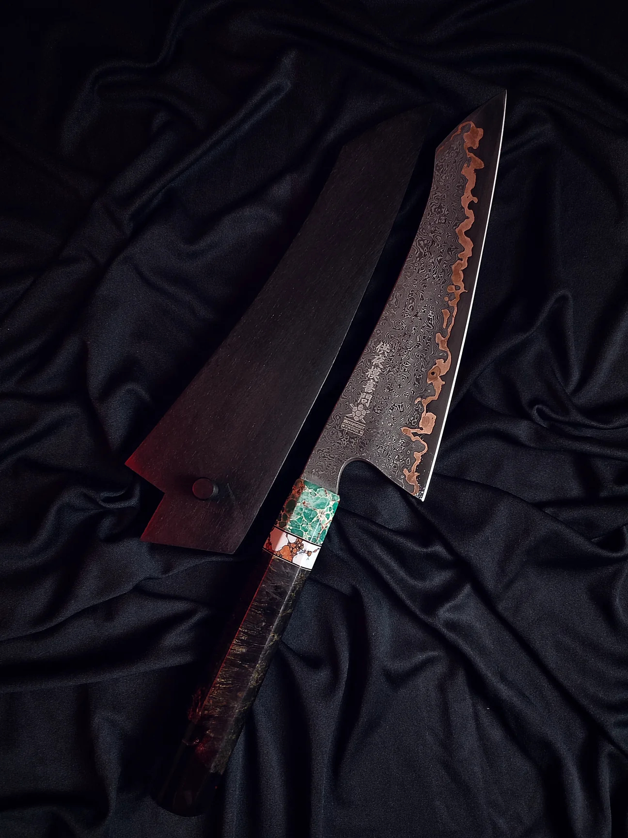 Demon Slasher Gyuto (Saya Included)